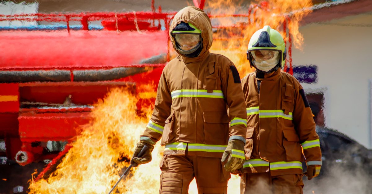 The Role of Flame-Resistant Clothing in the Fire Tetrahedron
